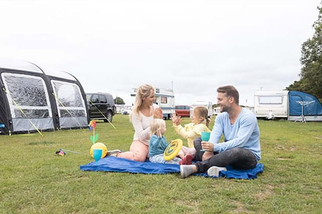 Touring Pitches | Sunnydale Holiday Park, Lincolnshire