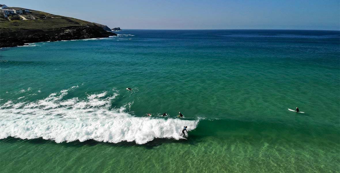 Unwind Like a Local: Surfing in Cornwall | Parkdean