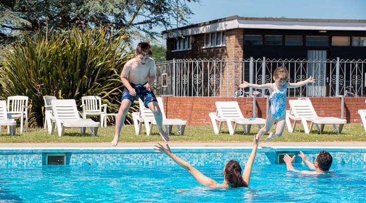 Valley Farm Holiday Park, Essex | Parkdean Resorts